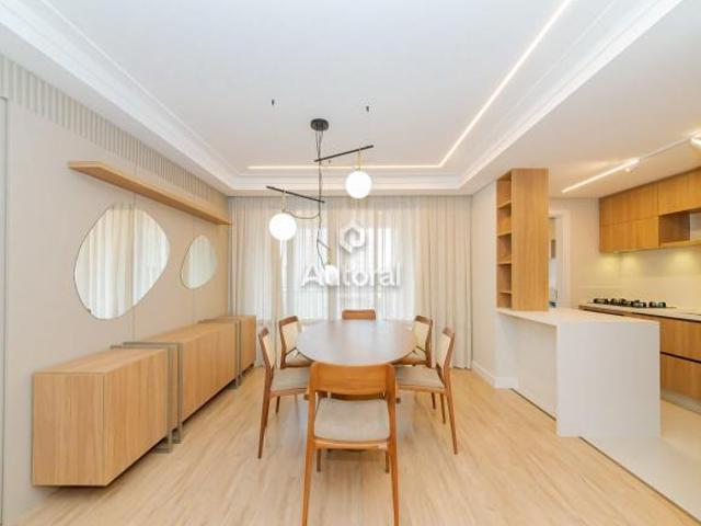 Apartamento com 2 suítes à venda no Juvevê