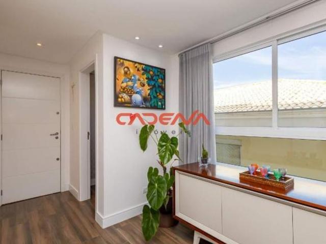 Apartamento com 3 Quartos e 2 Suítes e 3 vagas à venda no Água Verde