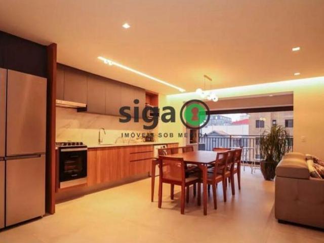 Apartamento com 2 suítes e varanda com churrasqueira, pronto para morar