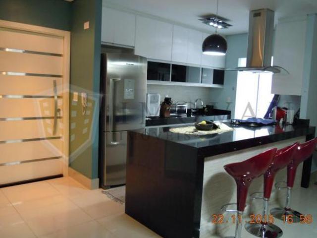 Apartamento com 2 suítes e com 3 vagas de garagem no Jd. Nova Aliança