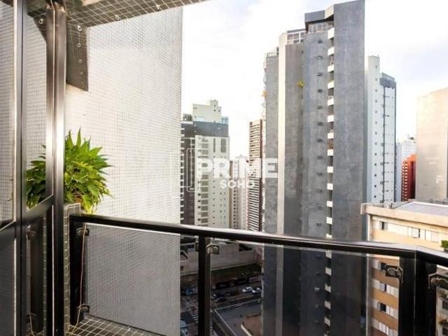 Apartamento com 2 Suítes e Espaço Gourmet no Batel