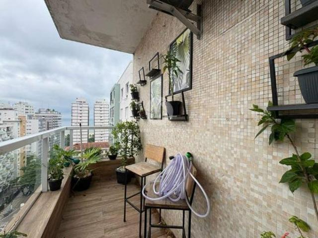 Apartamento com 2 suítes no Gonzaga pertinho da praia