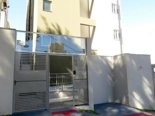 APARTAMENTO COM 2 SUÍTES NA ZONA 07 EM MARINGÁ PR