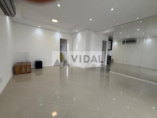 APARTAMENTO COM 2 SUÍTES, VARANDA GOURMET E 2 VAGAS À VENDA NO BAIRRO CAMPOLIM POR R$1.150.000,00