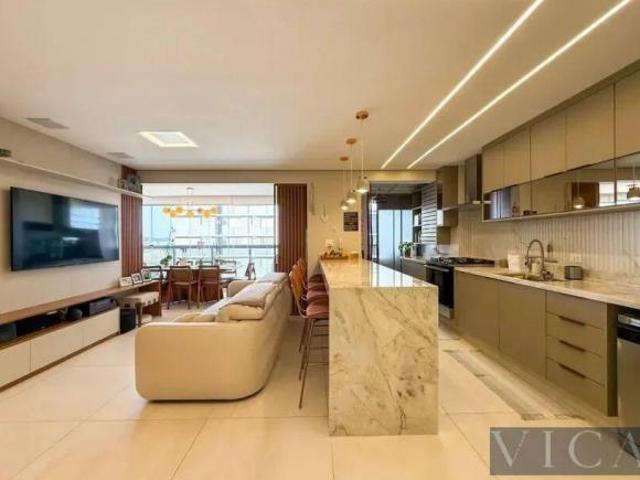 Apartamento com 2 suítes venda 95m² por R$ 1.780.000,00 Alphaville/SP
