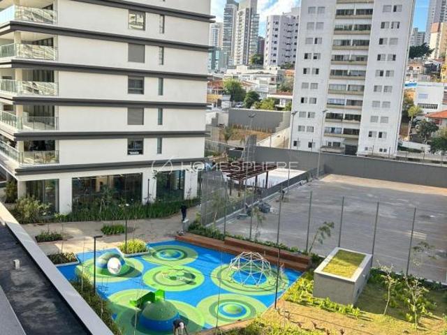 Apartamento com 327 m², 4 quartos sendo 4 suítes à venda no bairro Jardim Pignatary