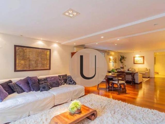 Apartamento com 321m² no Jardim Paulista