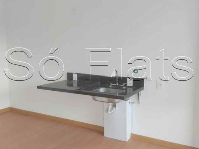 Apartamento com 32m² próximo ao metrô, 1 dormitório sem vaga de garagem