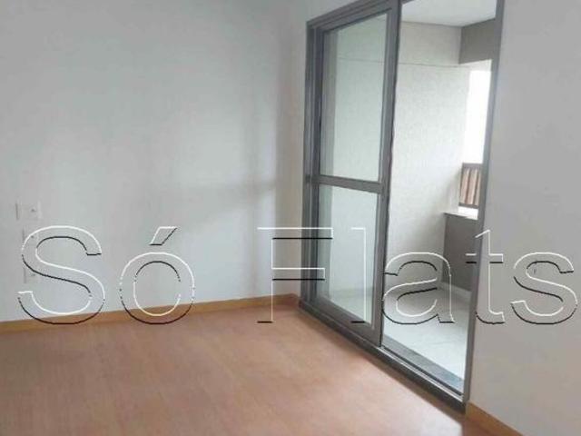 Apartamento com 32m² próximo ao metrô, 1 dormitório sem vaga de garagem