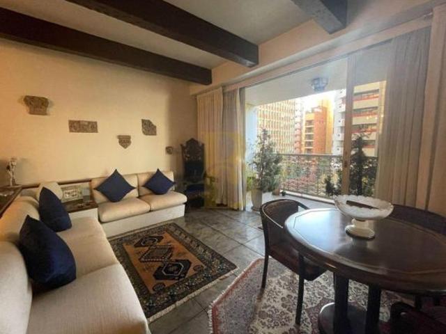 Apartamento com 330 m², 3 quartos sendo 3 suítes à venda no bairro Itaim Bibi