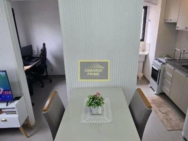 Apartamento com 33 metros de área útil, mobiliado, para venda, na Barra funda
