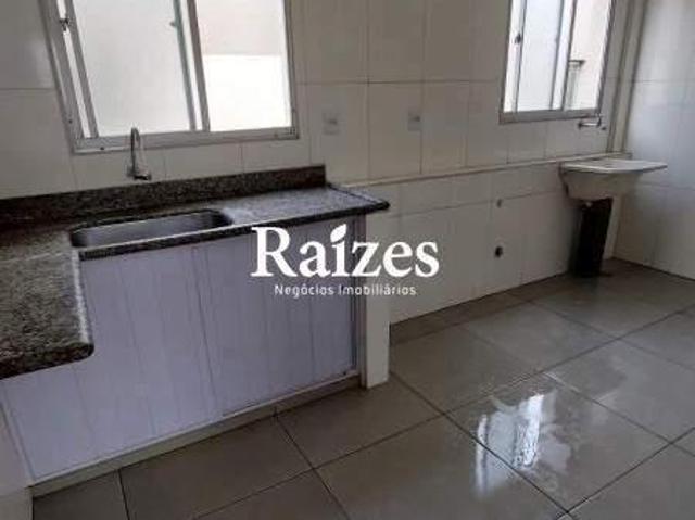Apartamento com 3/4 próx. ao Supermercado LEAL