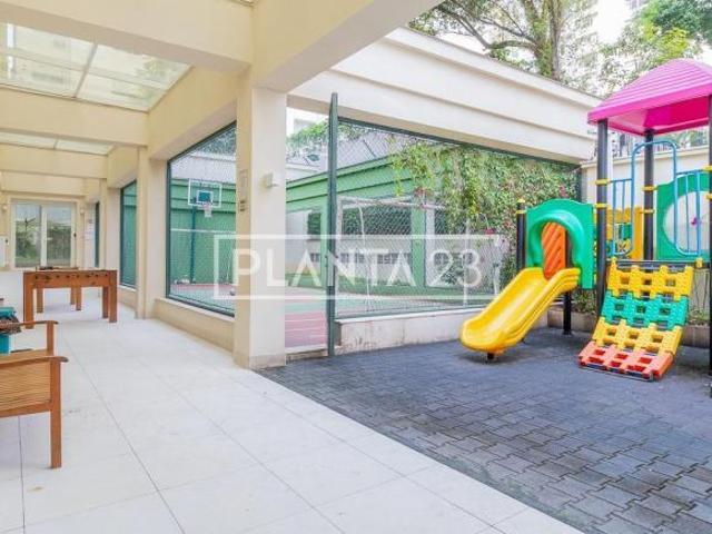 Apartamento com 356 m², 5 quartos sendo 4 suítes à venda no bairro Santa Cecilia