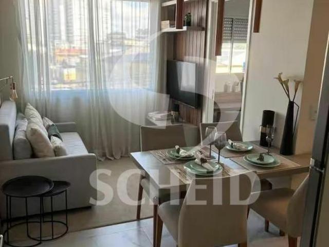 Apartamento com 35m2, Todo Mobiliado com 2 Dormitórios Perto do Metrô