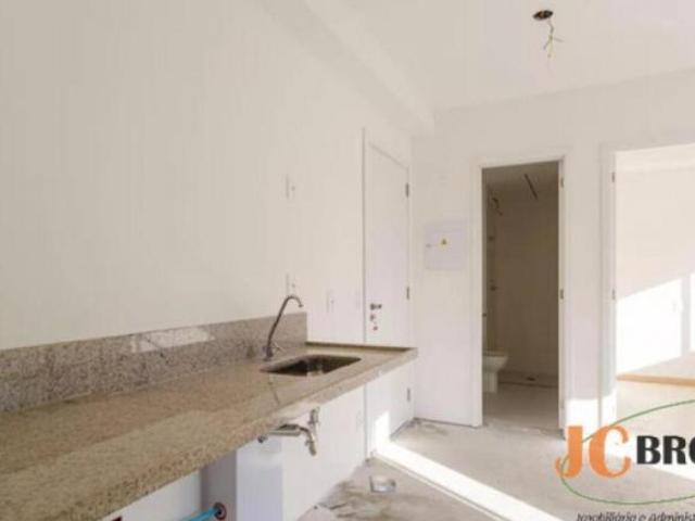 Apartamento com 37 m² de área útil