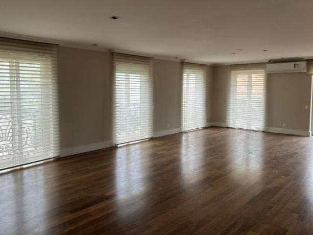 Apartamento com 385 m², 4 quartos sendo 4 suítes à venda no bairro Jardim Paulista