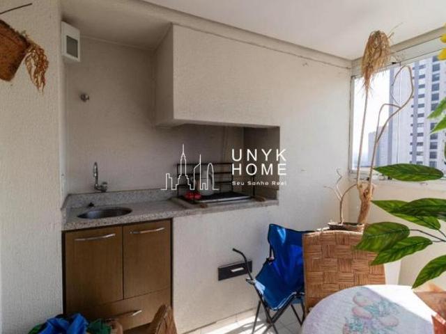 Apartamento com 7 dormitórios sendo 5 suítes e 6 vagas em condomínio Clube
