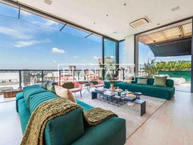 Apartamento com 408 m², 5 quartos sendo 4 suítes à venda no bairro Cerqueira César