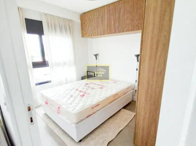 Apartamento com 40 metros de área útil, para locação, em Pinheiros