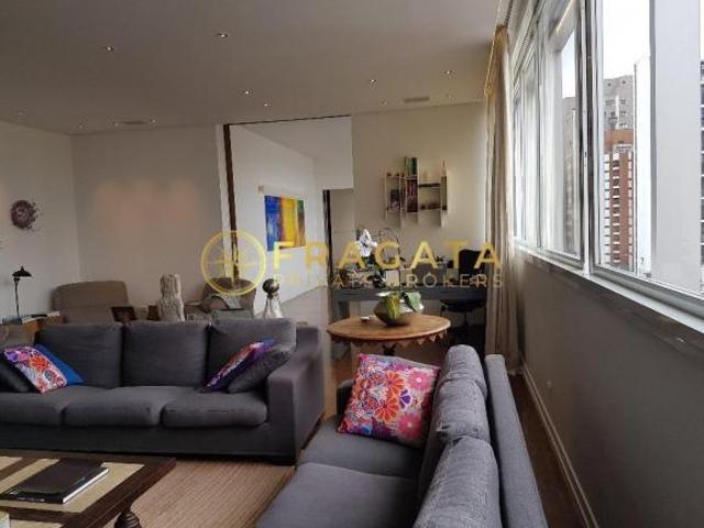 Apartamento com 424 m², 4 dormitórios, 1 suíte, 3 vagas de garagem Higienópolis