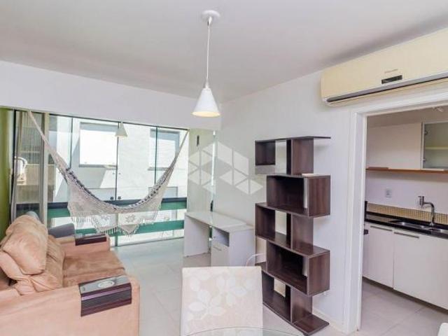 Apartamento com 43m² e 1 quarto à venda no bairro Tristeza