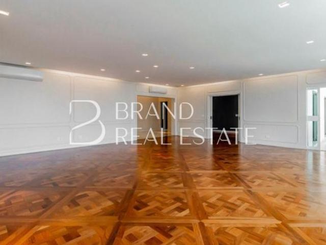 Apartamento com 452.0 m², à venda no bairro Higienópolis