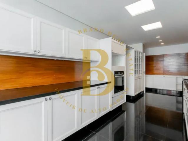Apartamento com 452.0 m², à venda no bairro Higienópolis