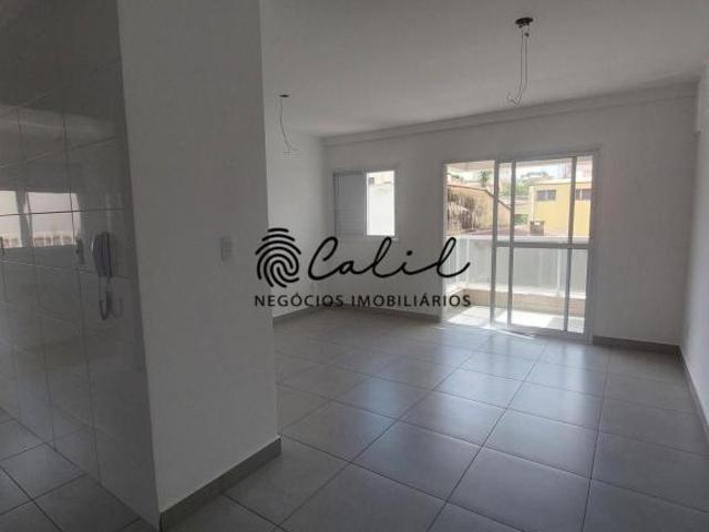 Apartamento com 45 m² e sacada! R$ 279.000,00