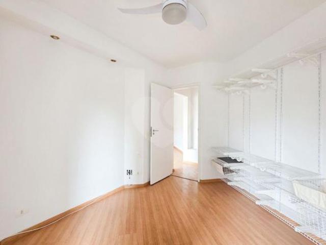 Apartamento com 45 m² e 1 quarto à venda em Pinheiros