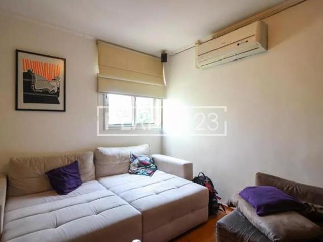 Apartamento com 47 m², 2 quartos e 1 vaga à venda no bairro Vila Madalena