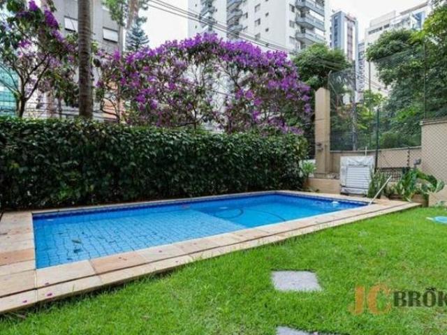 Apartamento com 47 m² de área útil, 1 dormitório, 1 vaga