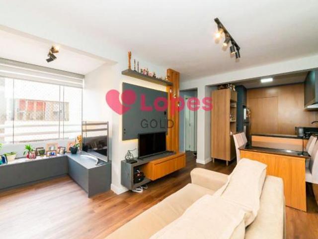Apartamento com 48 m² e 2 quartos à venda em Água Verde