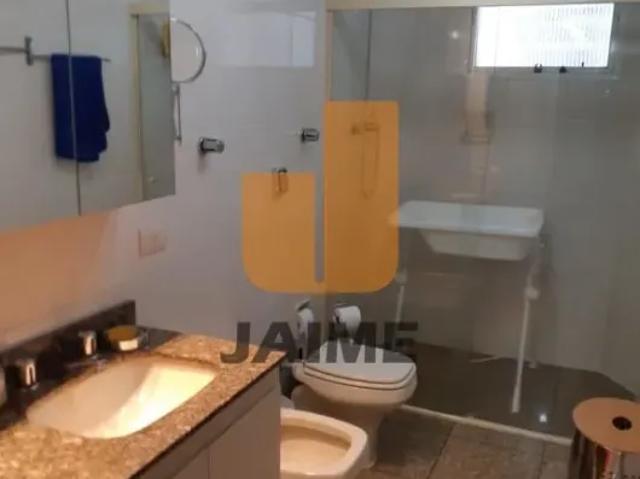 Apartamento com 4 dormitórios sendo 2 suítes e 4 vagas em Perdizes