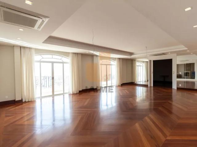 Apartamento com 4 Dormitórios 5 Vagas em Higienópolis