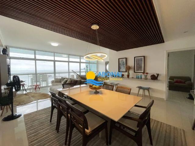 Apartamento frente mar com sacada — Pitangueiras — Guarujá