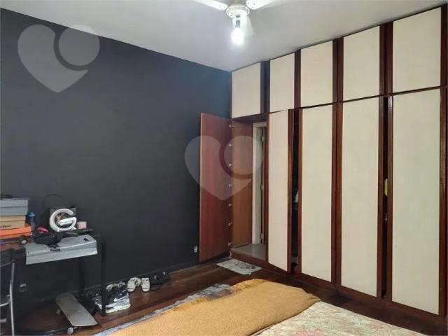 Apartamento com 4 dormitórios à venda, 250 m² por R$ 1.300.000,00 Icaraí Niterói/RJ