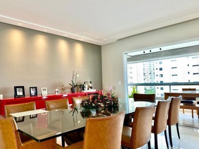 Apartamento com 4 dormitórios 4 vagas a venda no Panamby