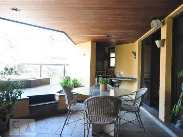 Apartamento com 4 dormitórios 5 vagas a venda no Panamby