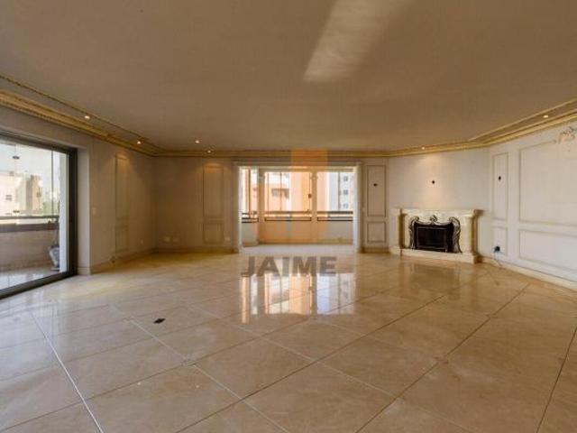 Apartamento com 4 Dormitórios 5 Vagas em Higienópolis vista, ensolarado