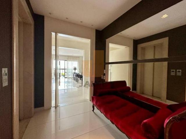 Apartamento com 4 Dormitórios 6 Vagas em Vila Mariana