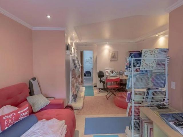 Apartamento com 4 dormitórios, 99 m² e 2 vagas em localização privilegiada
