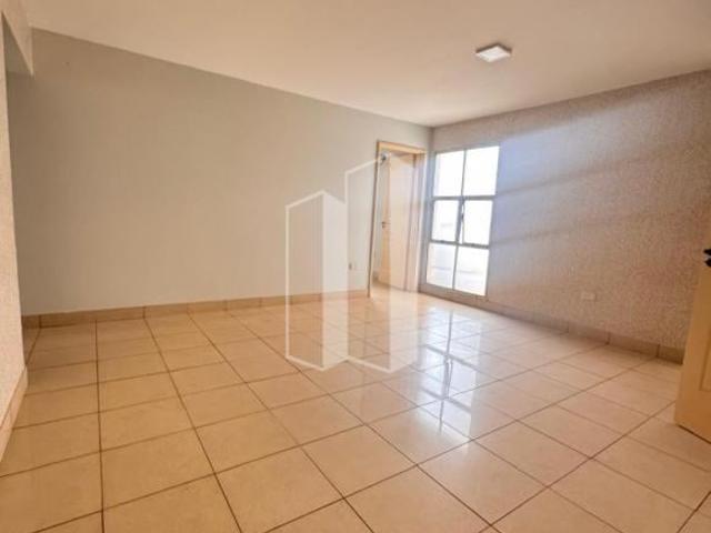 Apartamento com 4 Dormitórios, 1 Suíte, 2 Vagas e com 185M² Setor Bueno