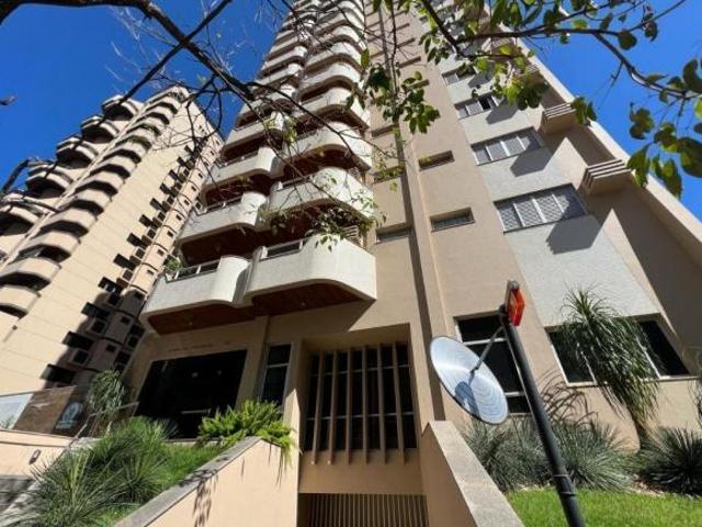 Apartamento com 4 dormitórios, 230 m² no Centro de Londrina