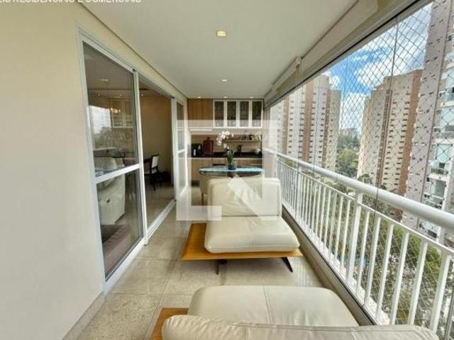 Apartamento com 4 dormitórios 2 vagas a venda no Panamby