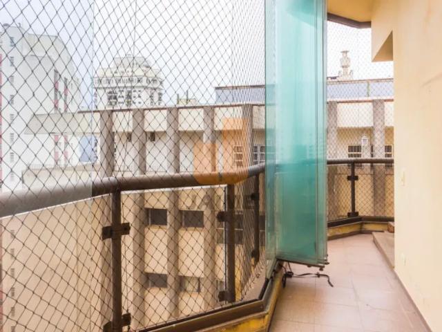 Apartamento com 4 Dormitórios 3 Suítes 4 Vagas em Higienópolis