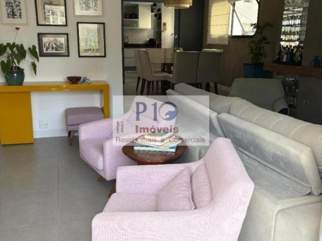 Apartamento com 4 dormitórios 3 vagas a venda em Moema