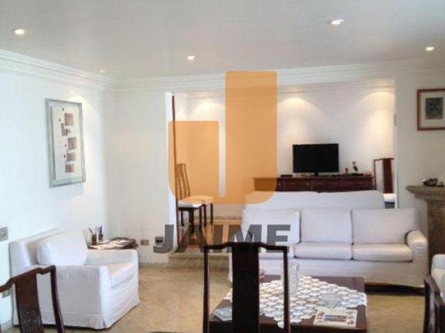 Apartamento com 4 Dormitórios 3 Vagas em Higienópolis