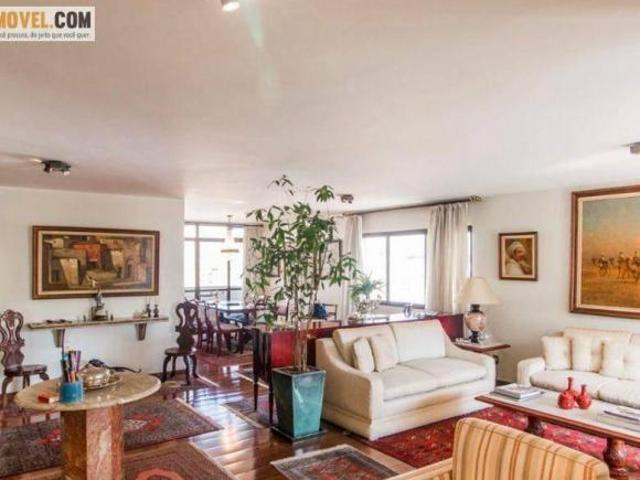 Apartamento com 4 dormitórios à Venda nos Jardins Cerqueira César São Paulo/SP