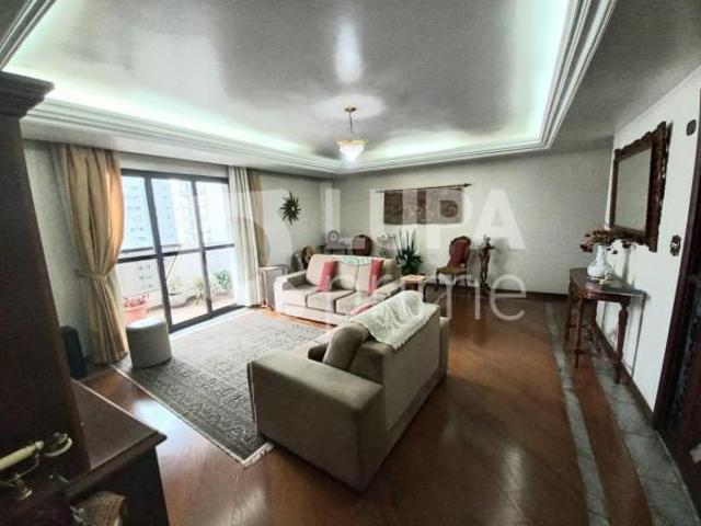 Apartamento com 4 dormitórios á venda em Santana