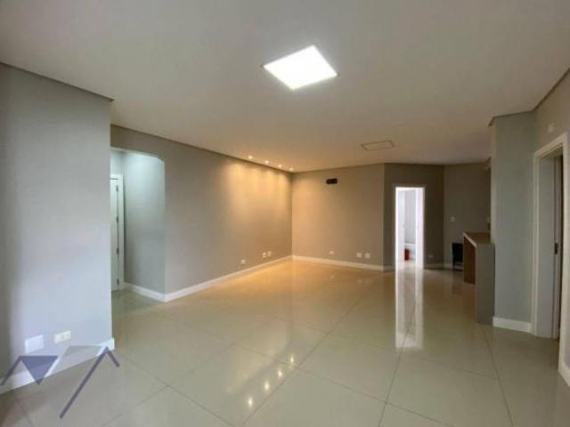 Apartamento com 4 dormitórios à venda por R$ 1.750.000,00 Centro Cascavel/PR